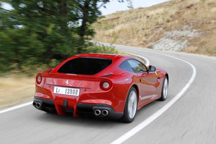 2013 Ferrari F12 Berlinetta Picture Gallery | Edmunds