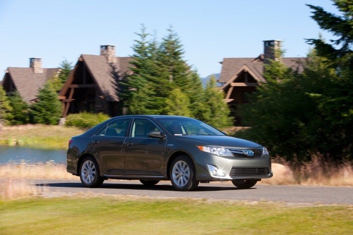 2012 Toyota Camry Picture Gallery | Edmunds