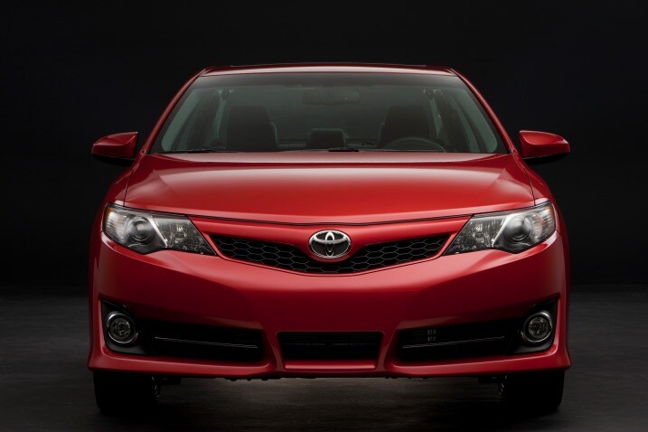2012 Toyota Camry Picture Gallery | Edmunds