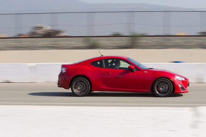 2013 Scion FR-S Track Test | Edmunds