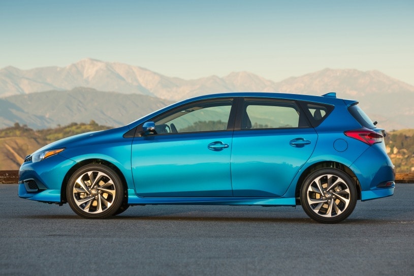 2016 Scion iM Pictures - 45 Photos | Edmunds