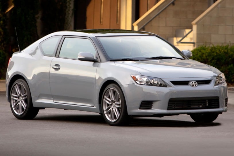 2013 Scion tC Pictures - 131 Photos | Edmunds