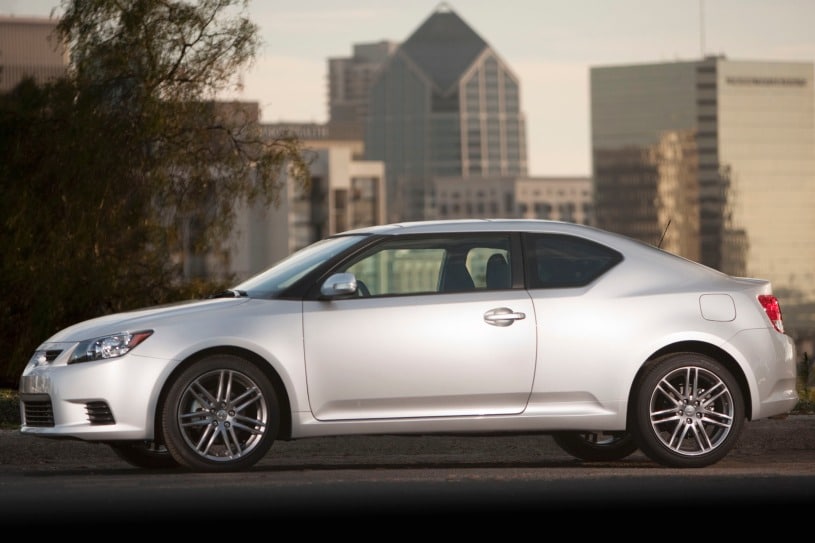 2013 Scion tC Pictures - 131 Photos | Edmunds