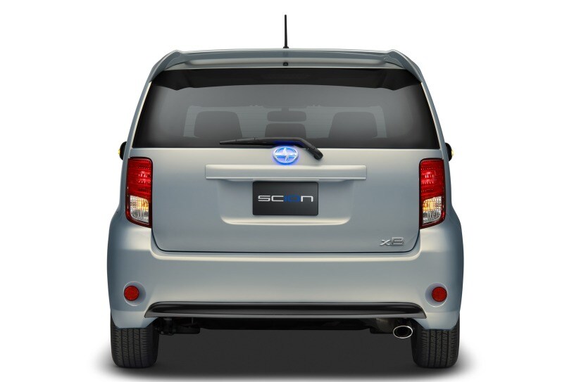 2013 Scion xB Pictures - 103 Photos | Edmunds