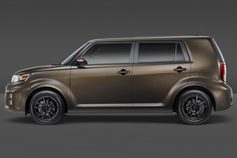 2015 Scion xB Pictures - 22 Photos | Edmunds