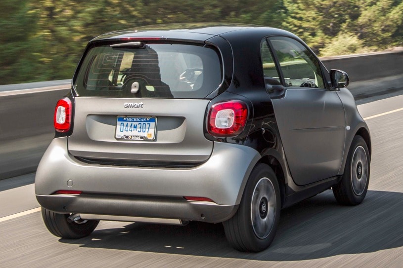 2016 smart fortwo Pictures - 83 Photos | Edmunds