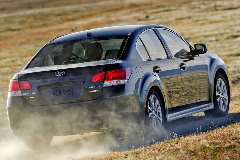2013 Subaru Legacy Pictures - 242 Photos | Edmunds