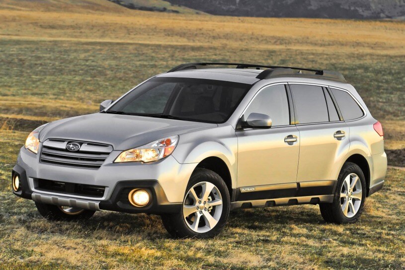 2014 Subaru Outback Pictures - 214 Photos | Edmunds