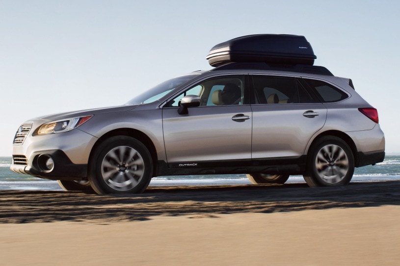 2016 Subaru Outback Pictures - 356 Photos | Edmunds