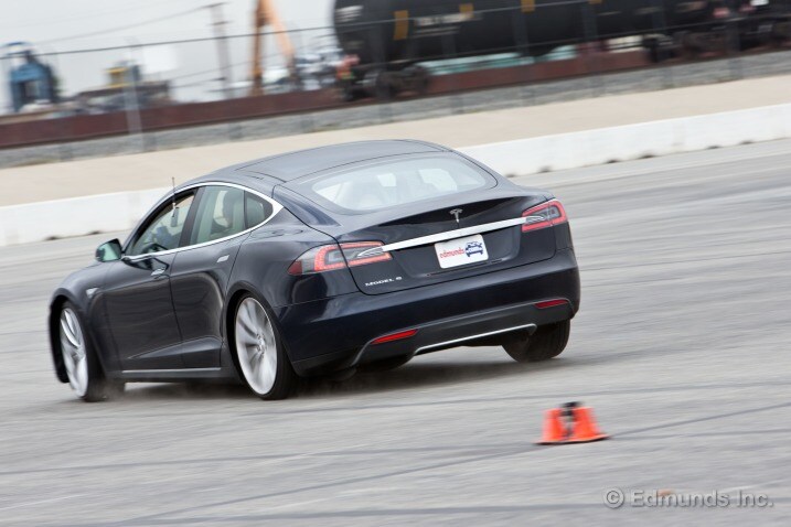 2013 Tesla Model S Track Test on Edmunds.com