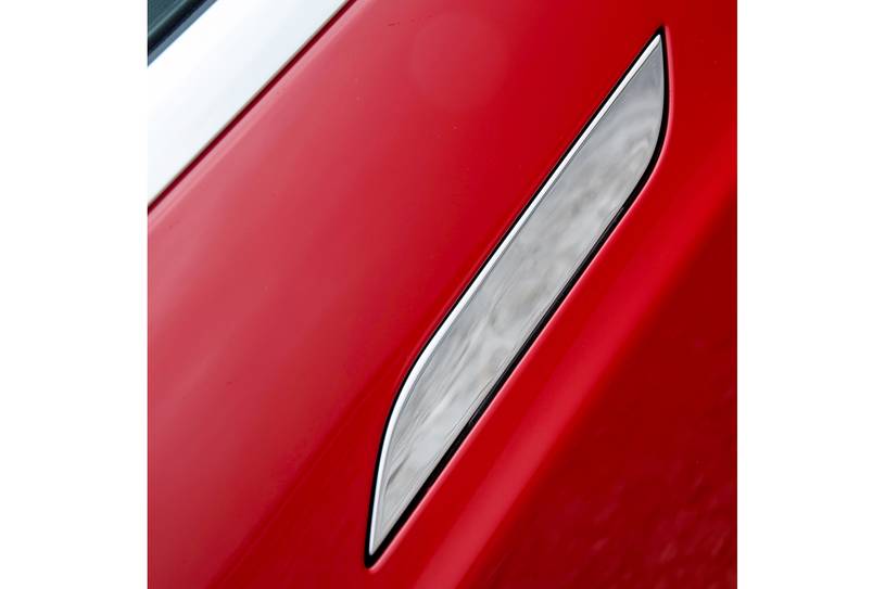 2019 Tesla Model S Pictures - 162 Photos | Edmunds