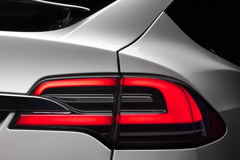 2019 Tesla Model X Pictures - 108 Photos | Edmunds
