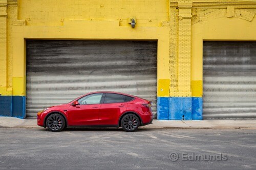 2020 Tesla Model Y: What's It Like to Live With? | Edmunds
