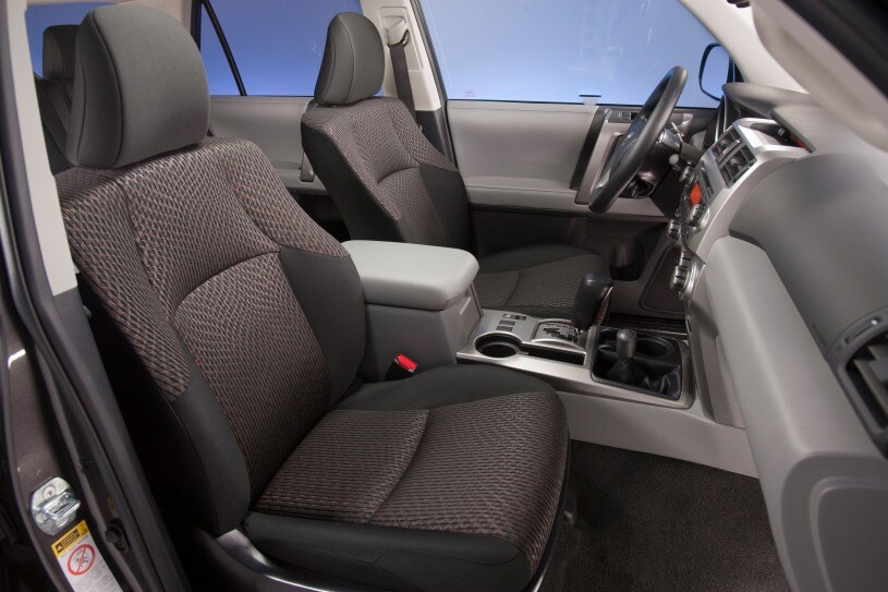 2010 Toyota 4Runner Pictures - 76 Photos | Edmunds