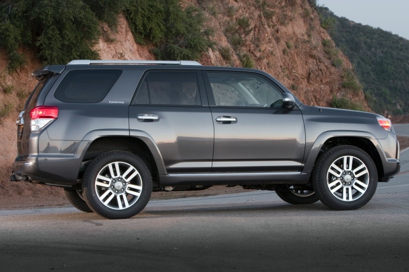 2012 Toyota 4Runner Pictures - 146 Photos | Edmunds