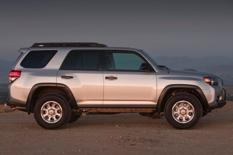2012 Toyota 4Runner Pictures - 146 Photos | Edmunds