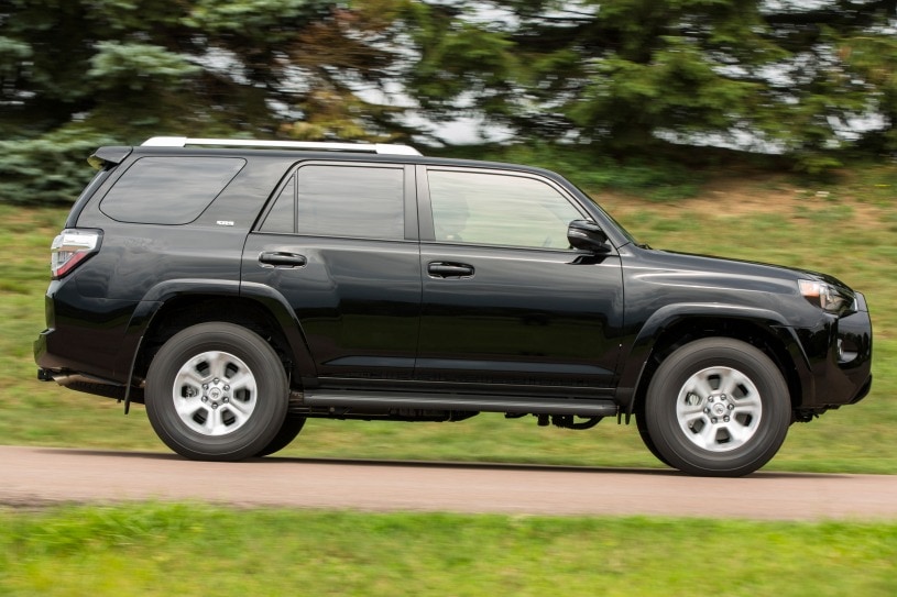 2016 Toyota 4Runner Pictures - 221 Photos | Edmunds