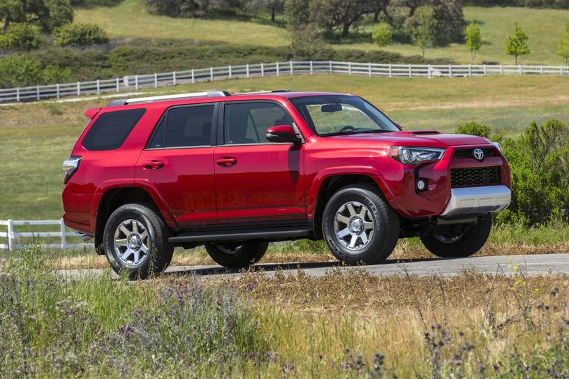 2017 Toyota 4Runner Pictures - 221 Photos | Edmunds