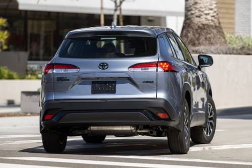 2025 Toyota Corolla Cross Hybrid Pictures - 94 Photos | Edmunds