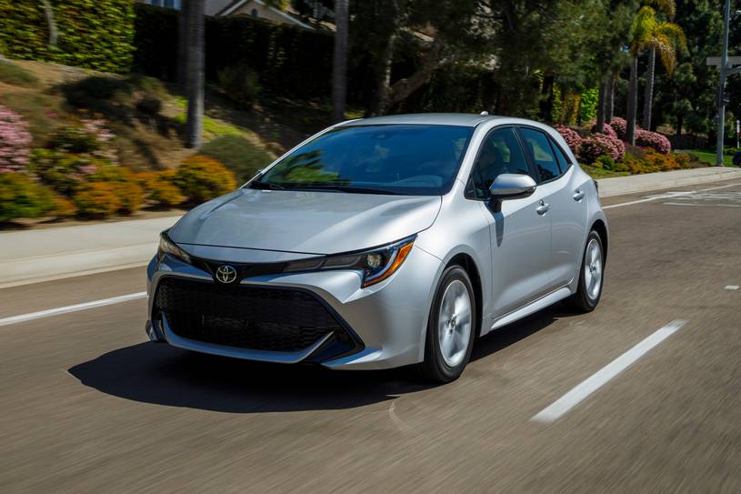 2020 Toyota Corolla Hatchback Pictures 129 Photos Edmunds