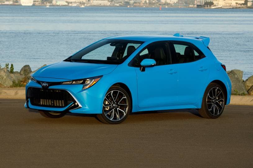 2020 Toyota Corolla Hatchback Pictures - 129 Photos | Edmunds