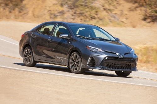 2017 Toyota Corolla Pictures - 349 Photos | Edmunds