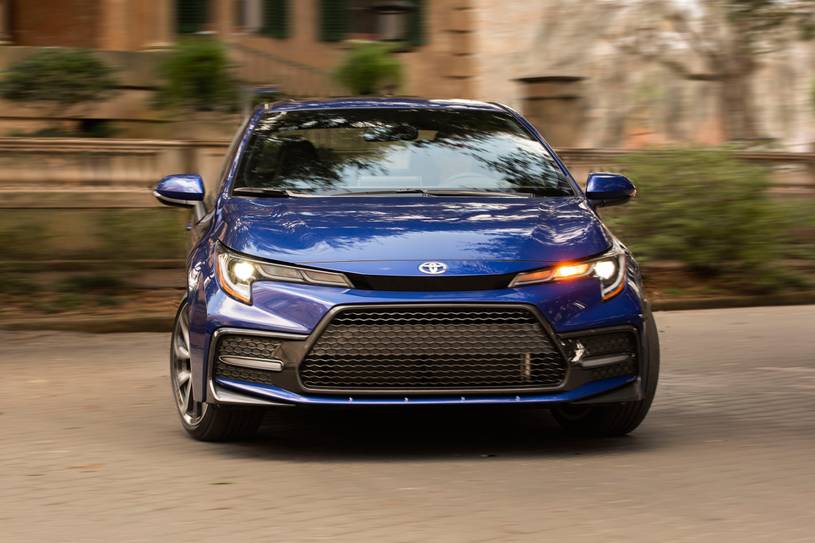 2020 Toyota Corolla Pictures - 338 Photos | Edmunds