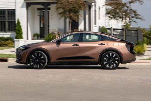 2026 Toyota Crown Pictures - 181 Photos | Edmunds