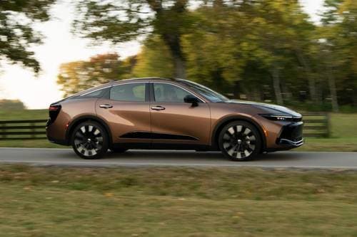 2026 Toyota Crown Pictures - 181 Photos | Edmunds