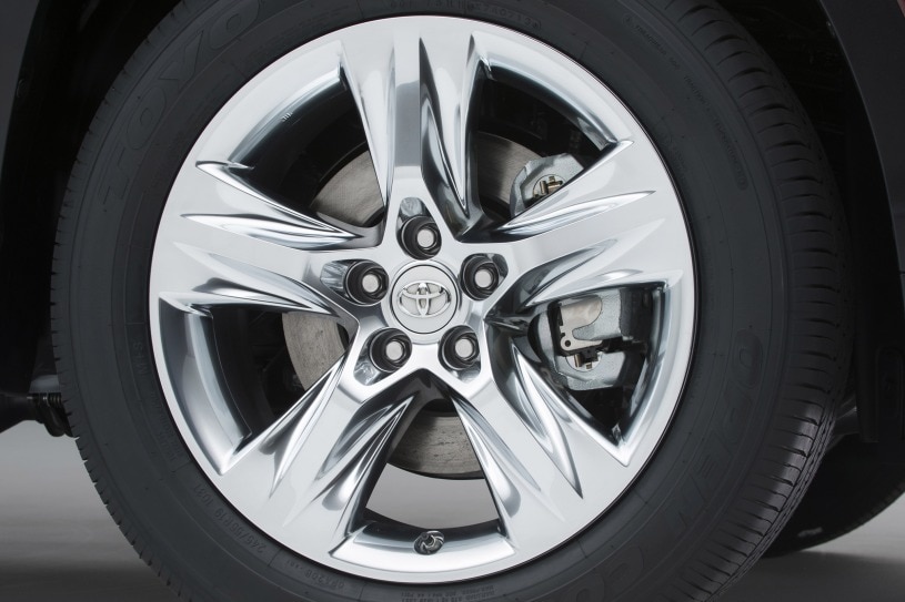 2016 Toyota Highlander Pictures - 327 Photos | Edmunds