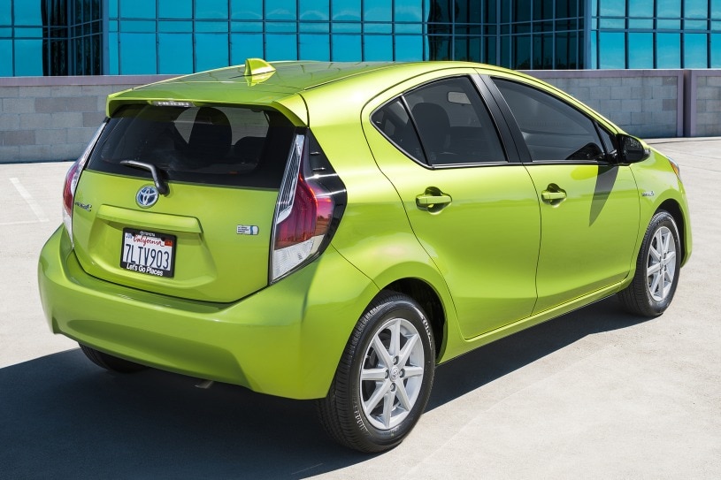 2016 Toyota Prius c Pictures - 51 Photos | Edmunds
