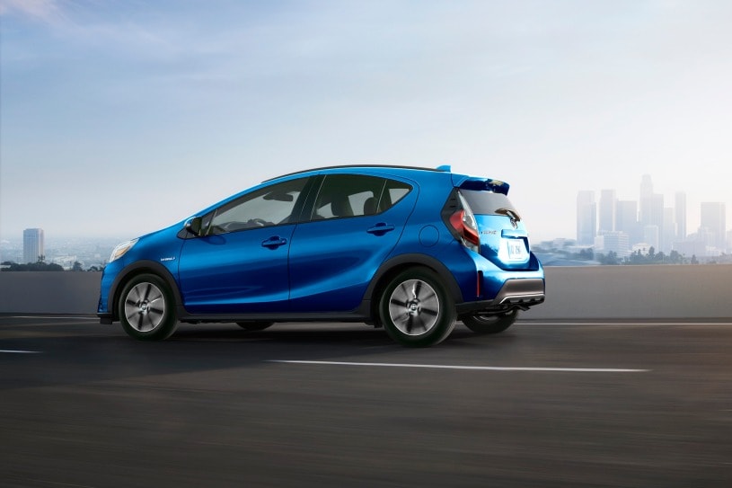 2018 Toyota Prius c Pictures - 119 Photos | Edmunds
