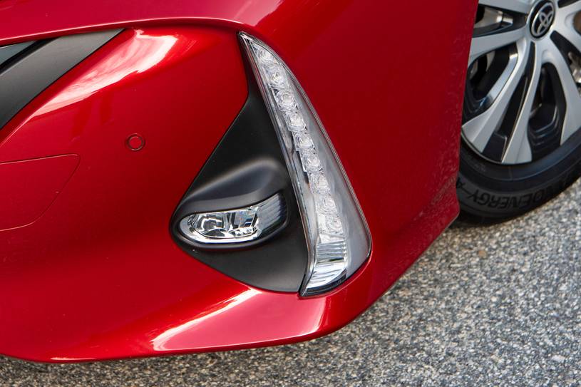 2021 Toyota Prius Prime Pictures - 85 Photos | Edmunds