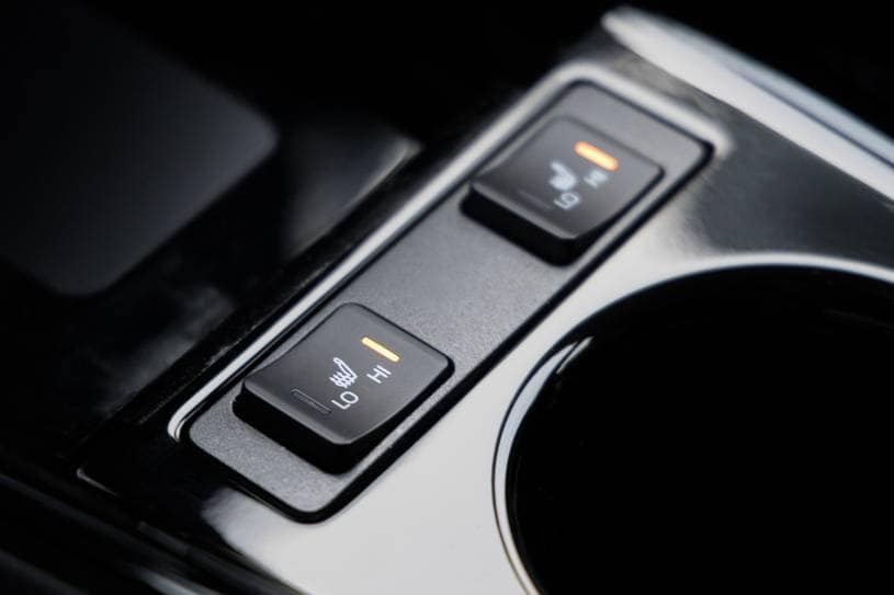 2019 Toyota Prius Pictures - 108 Photos | Edmunds