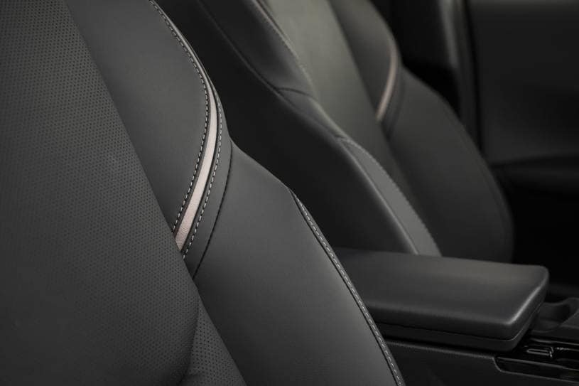 2023 Toyota Prius Pictures - 42 Photos | Edmunds