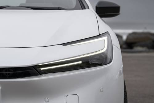 2026 Toyota Prius Pictures - 226 Photos | Edmunds