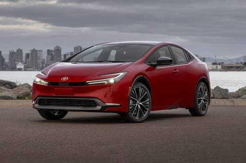 2026 Toyota Prius Pictures - 226 Photos | Edmunds