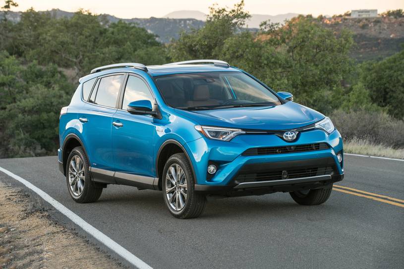 2018 Toyota RAV4 Hybrid Review & Ratings | Edmunds