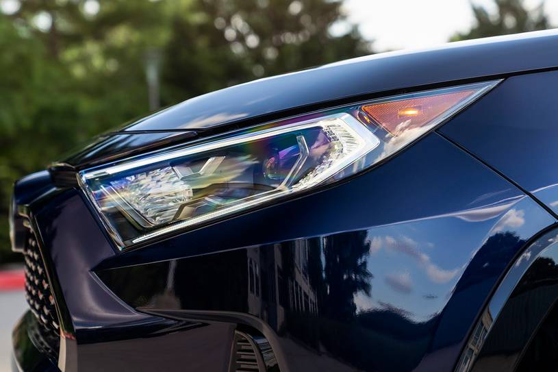 2021 Toyota RAV4 Prime Pictures - 90 Photos | Edmunds