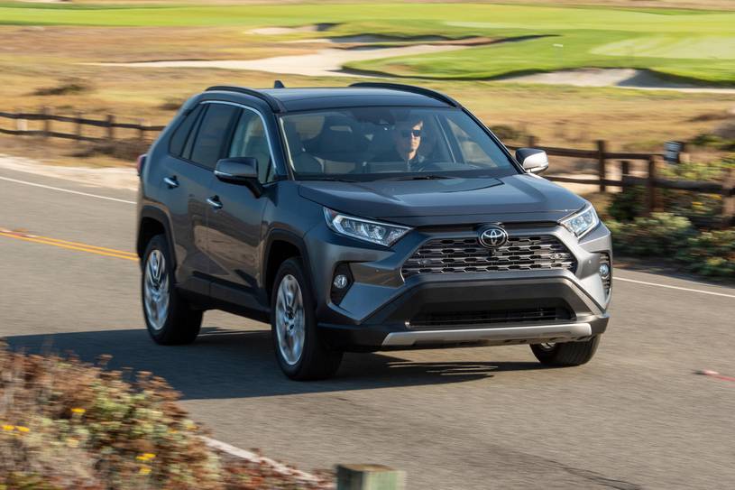 2019 Toyota RAV4 Pictures - 221 Photos | Edmunds