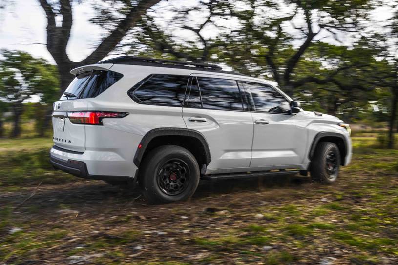 2023 Toyota Sequoia Pictures - 88 Photos | Edmunds