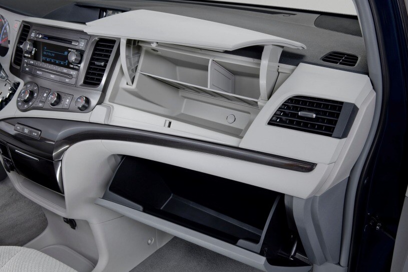 2012 Toyota Sienna Interior Pictures