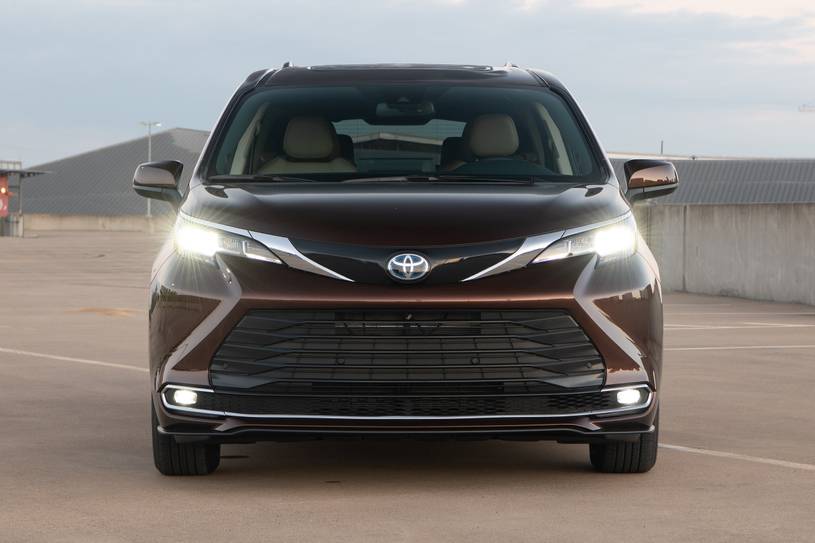 2021 Toyota Sienna Pictures - 163 Photos | Edmunds