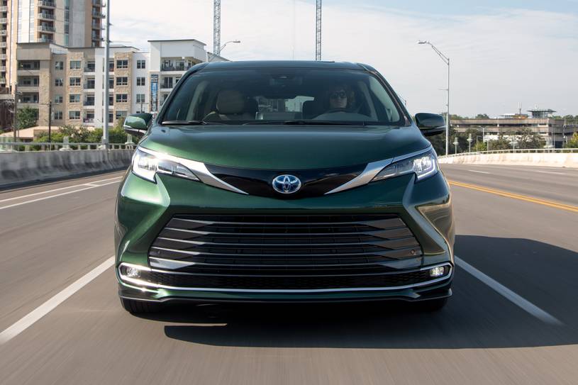 2023 Toyota Sienna Pictures - 150 Photos | Edmunds