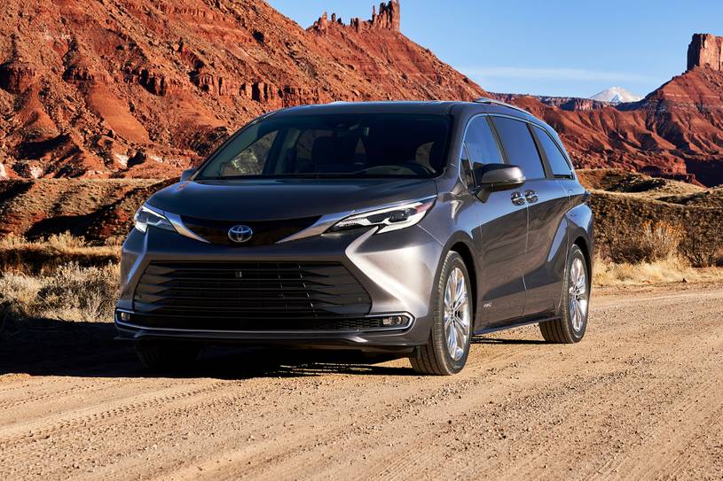 2023 Toyota Sienna Pictures - 150 Photos | Edmunds