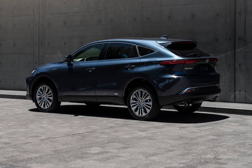 2022 Toyota Venza Pictures - 148 Photos | Edmunds
