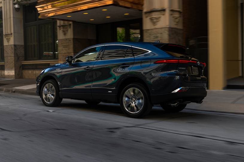 2022 Toyota Venza Pictures - 148 Photos | Edmunds