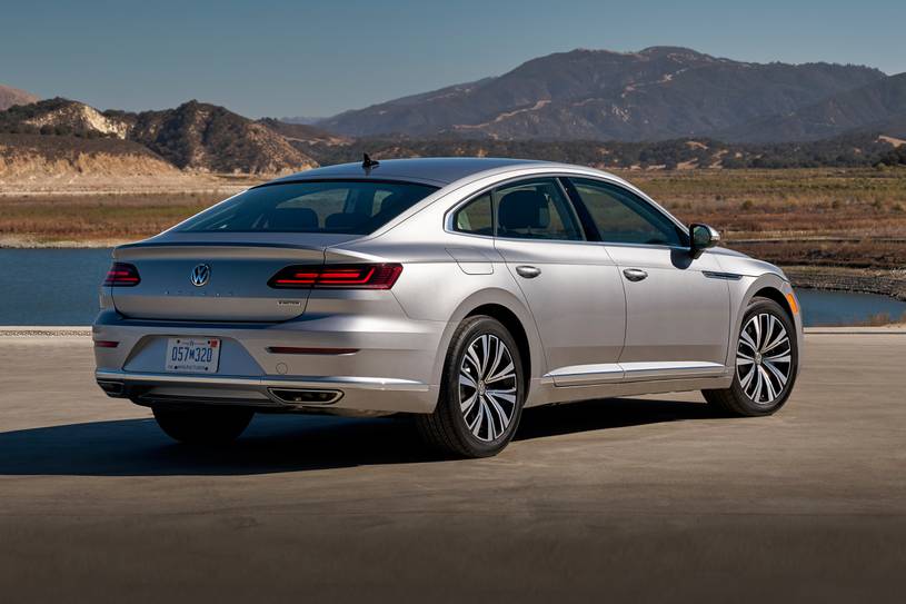 2020 Volkswagen Arteon Pictures - 98 Photos | Edmunds