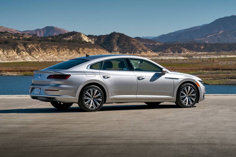 2019 Volkswagen Arteon Pictures - 116 Photos | Edmunds