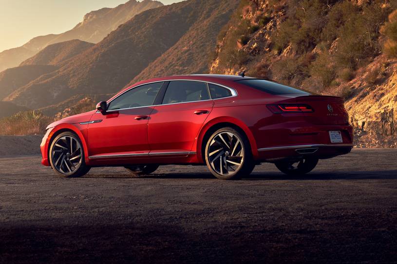 2023 Volkswagen Arteon Pictures - 62 Photos | Edmunds